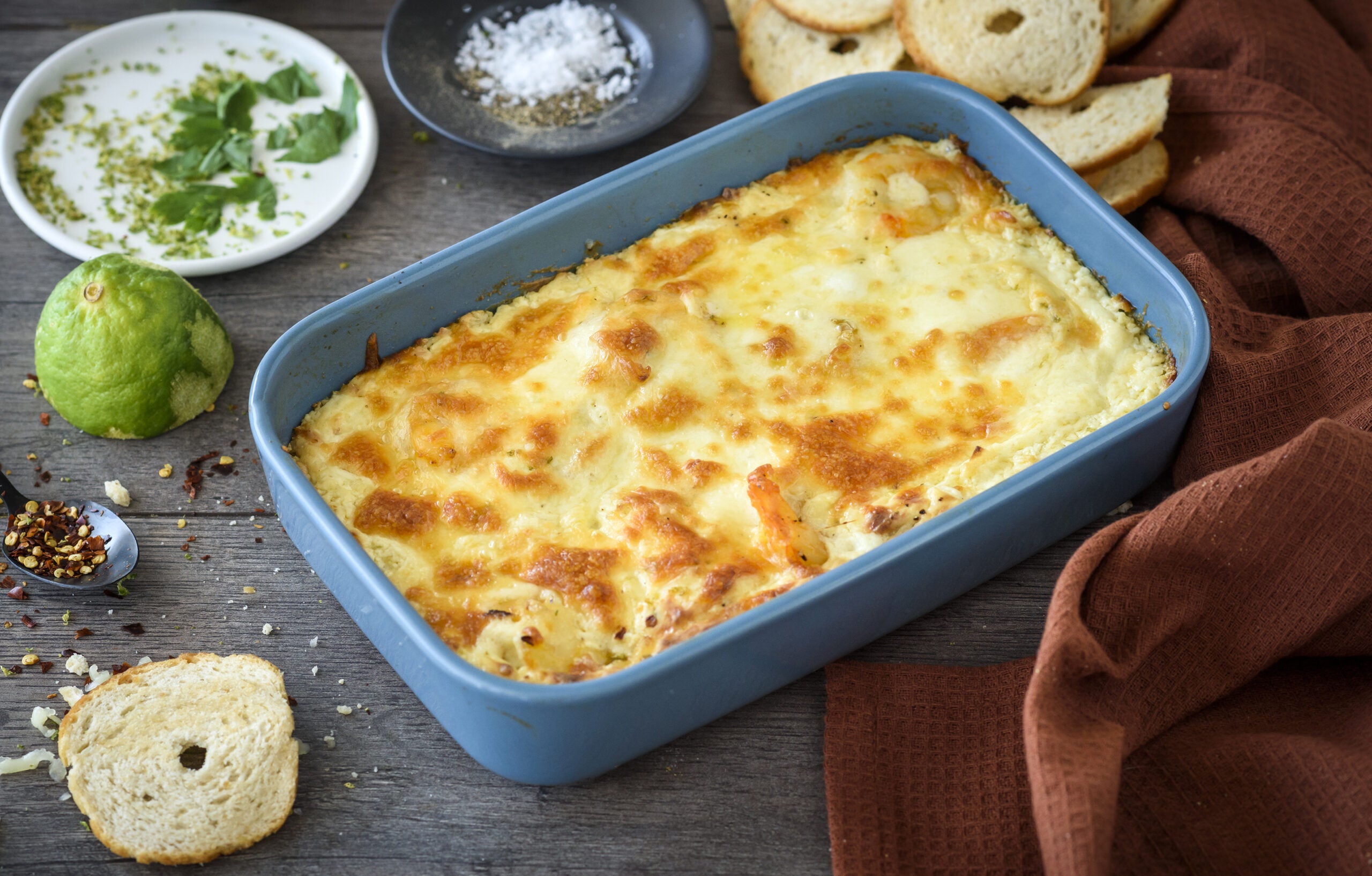 Cheesy Baked Shrimp Dip – Cooking Panda