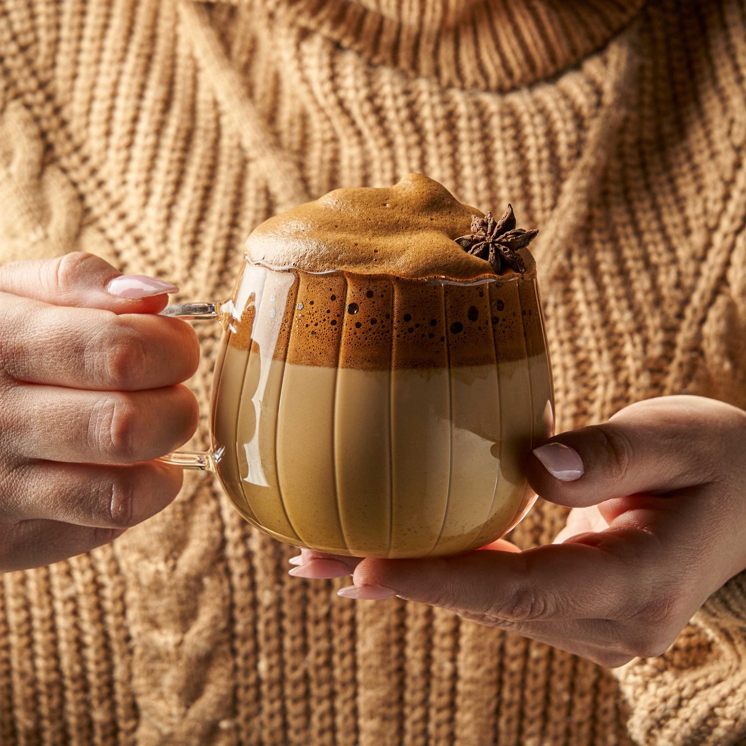 Pumpkin Dalgona Coffee – Cooking Panda