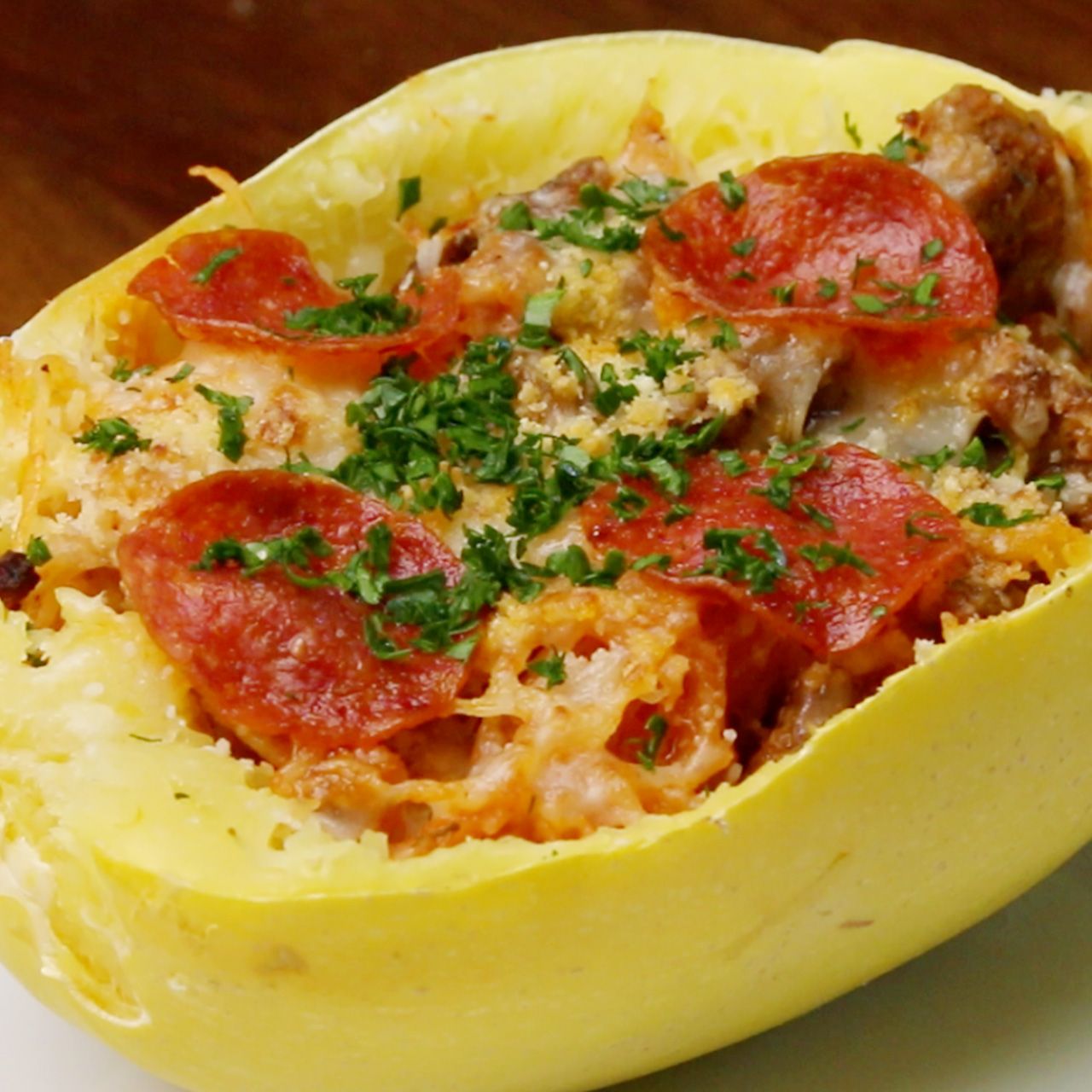 Pizza Spaghetti Stuffed Squash – Cooking Panda