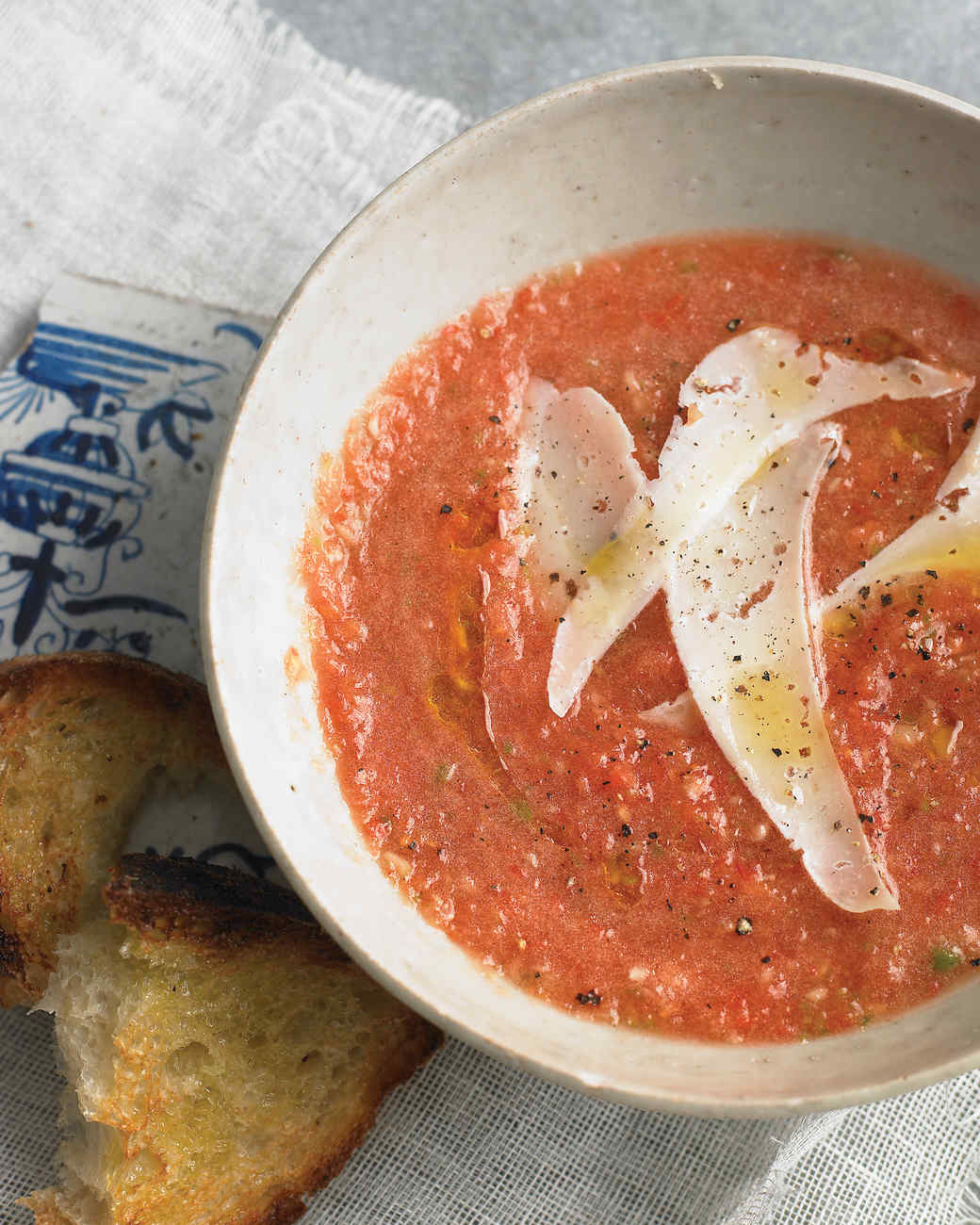 8 Surprisingly Awesome Cold Soups For Summer – Cooking Panda